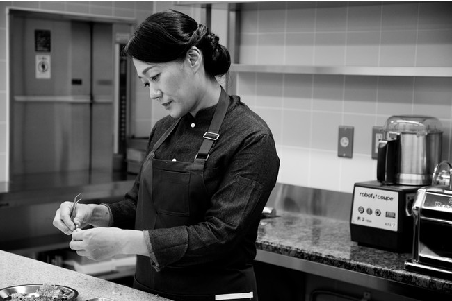 SRA-J加盟店「FARO」のシェフパティシエ 加藤峰子氏が、『ゴ・エ・ミヨ2022』“ベストパティシエ賞”を受賞 | FOOD MADE ...